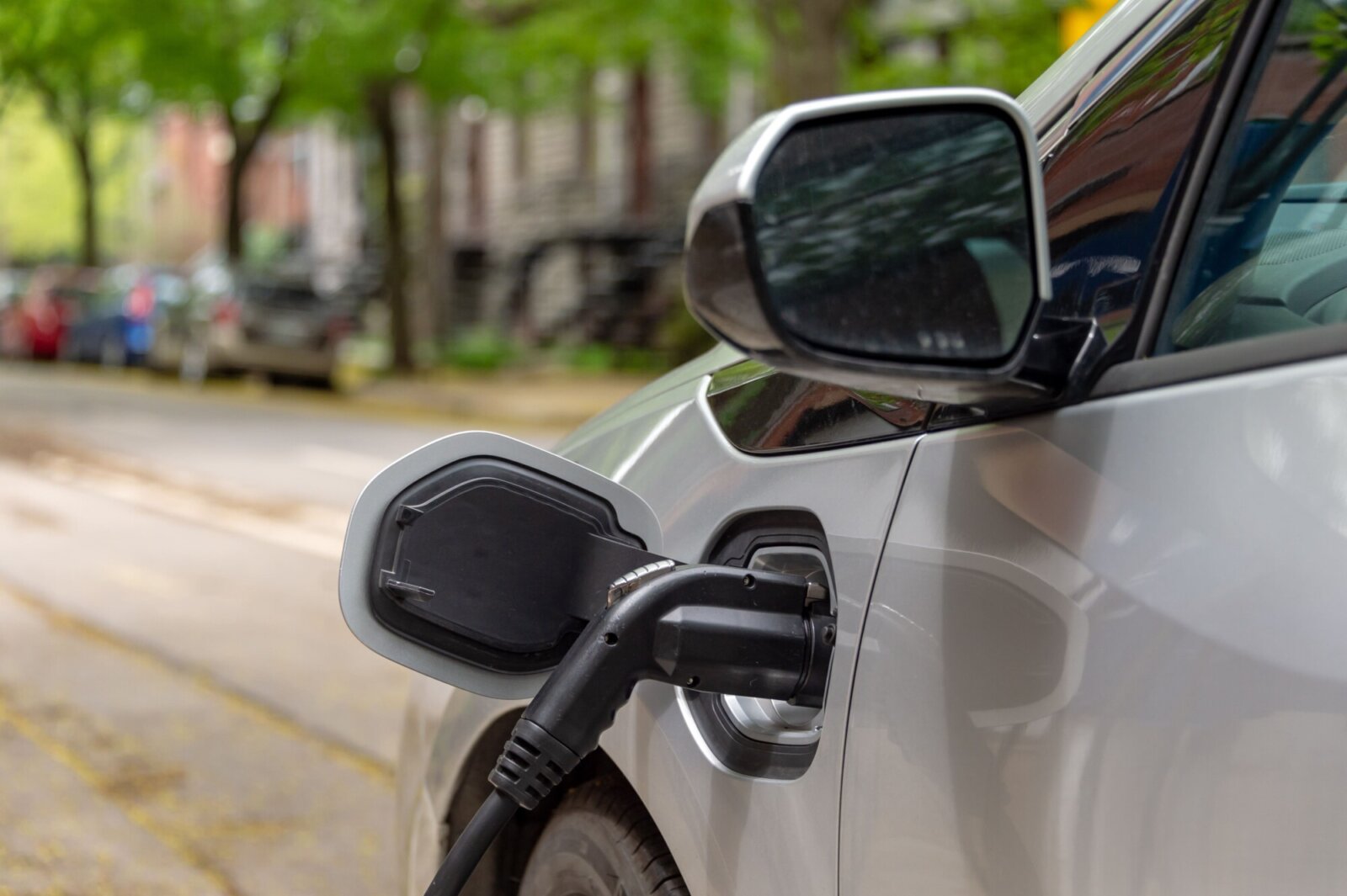 Québec's Robust EV Charging Infrastructure Strategy - Dunsky